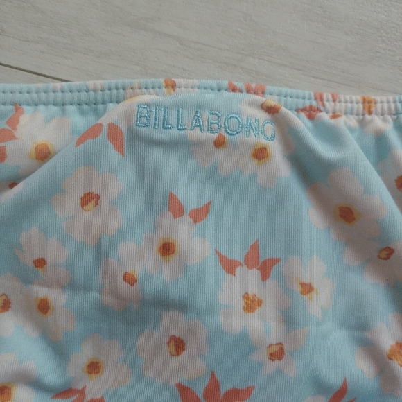 Billabong | Swim | Billabong Girl New Blue Floral Bikini Swimsuit ...